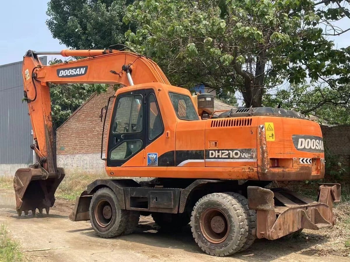 Used Doosan 210 Excavator 21ton For Sale - China Machinary